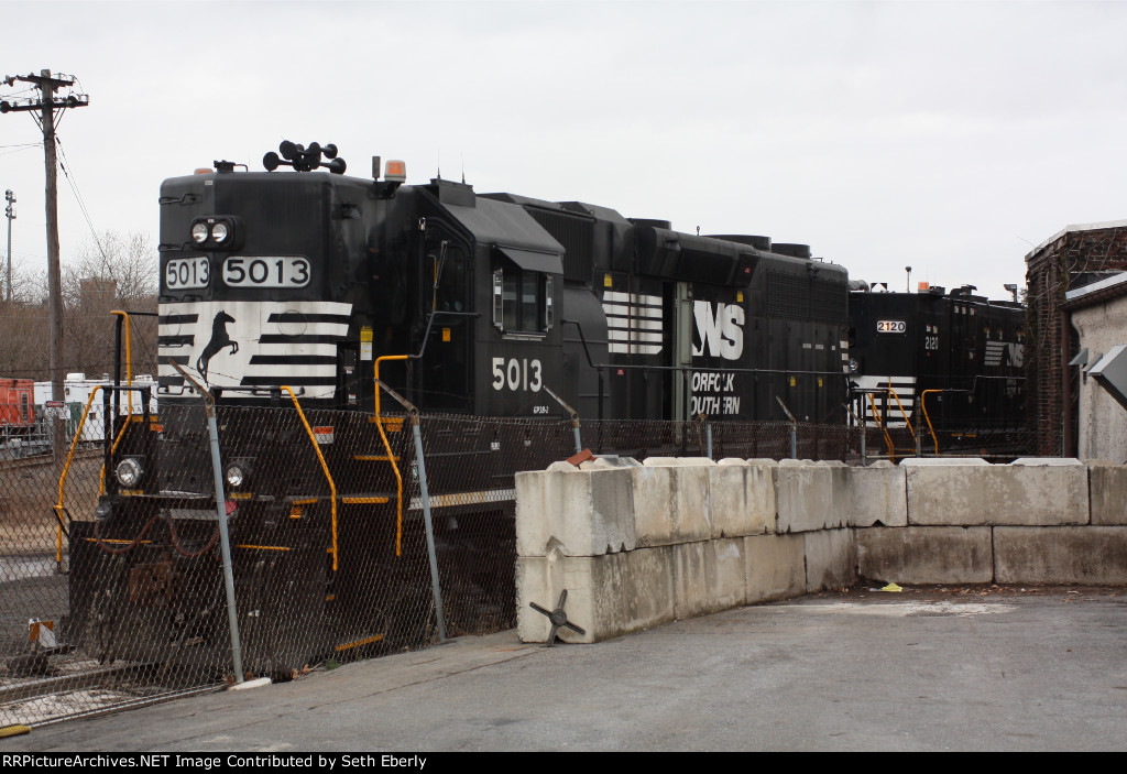 NS 5013 & NS 2120 @ Lancaster Yard